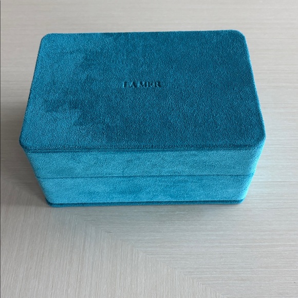 La Mer | Accessories | La Mer Blue Vevet Box | Poshmark